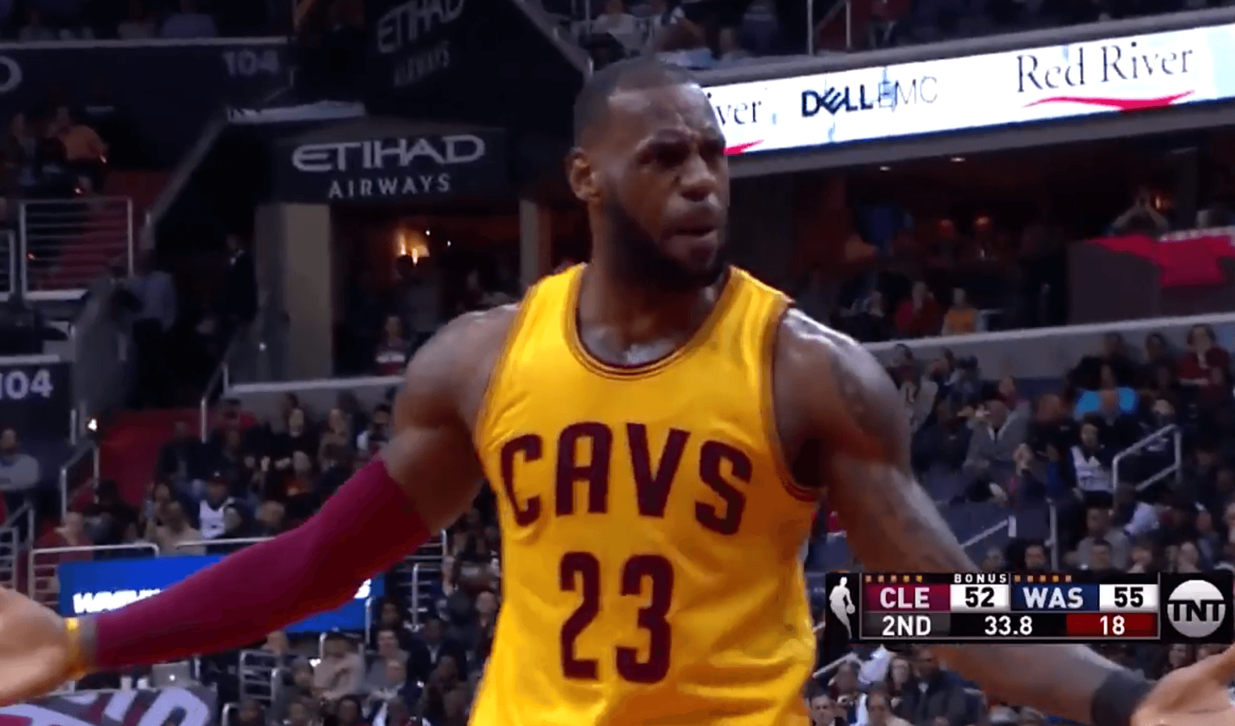 Referee looks at LeBron James like "chill!" after bad call