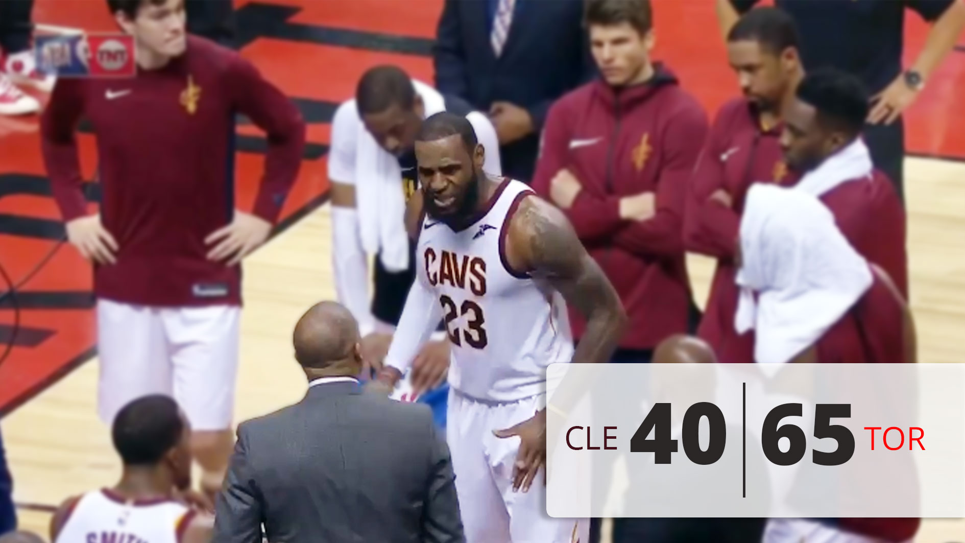 Cavs video: LeBron James went off on his own team during huddle Cavs video: LeBron James went off on his own team during huddle